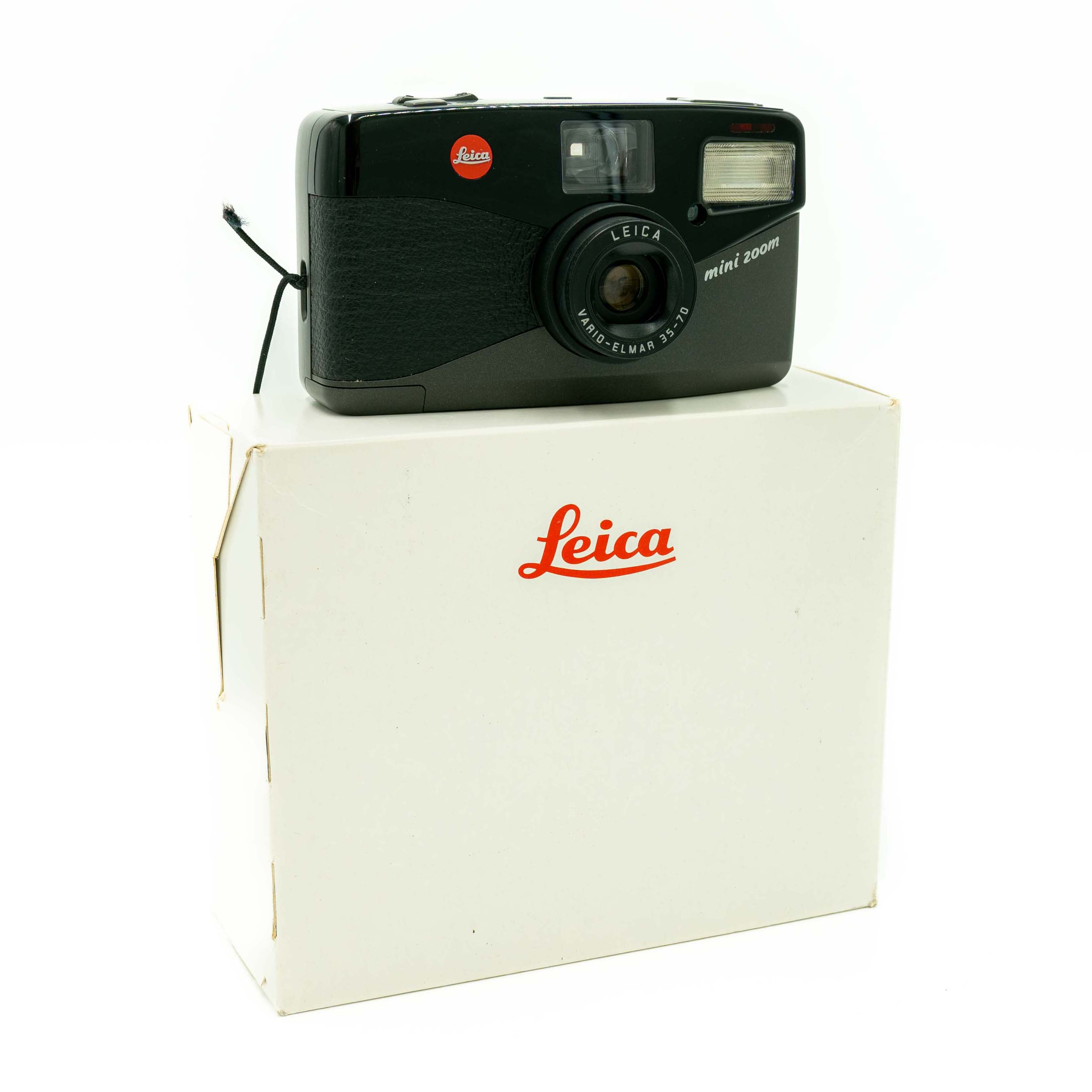 Leica Mini Zoom – Australian Analog