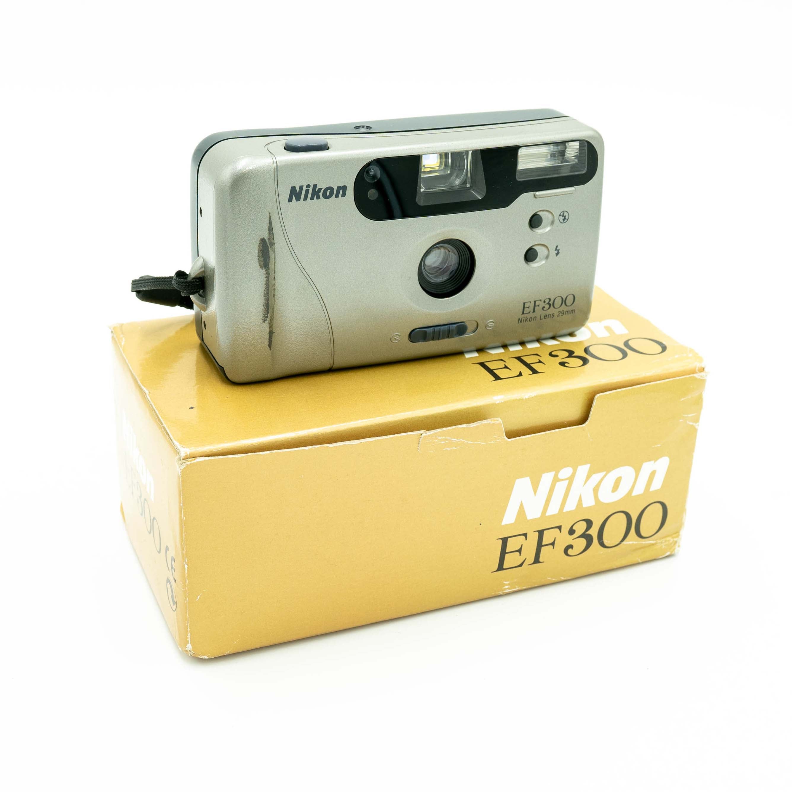 Nikon EF300 – Australian Analog
